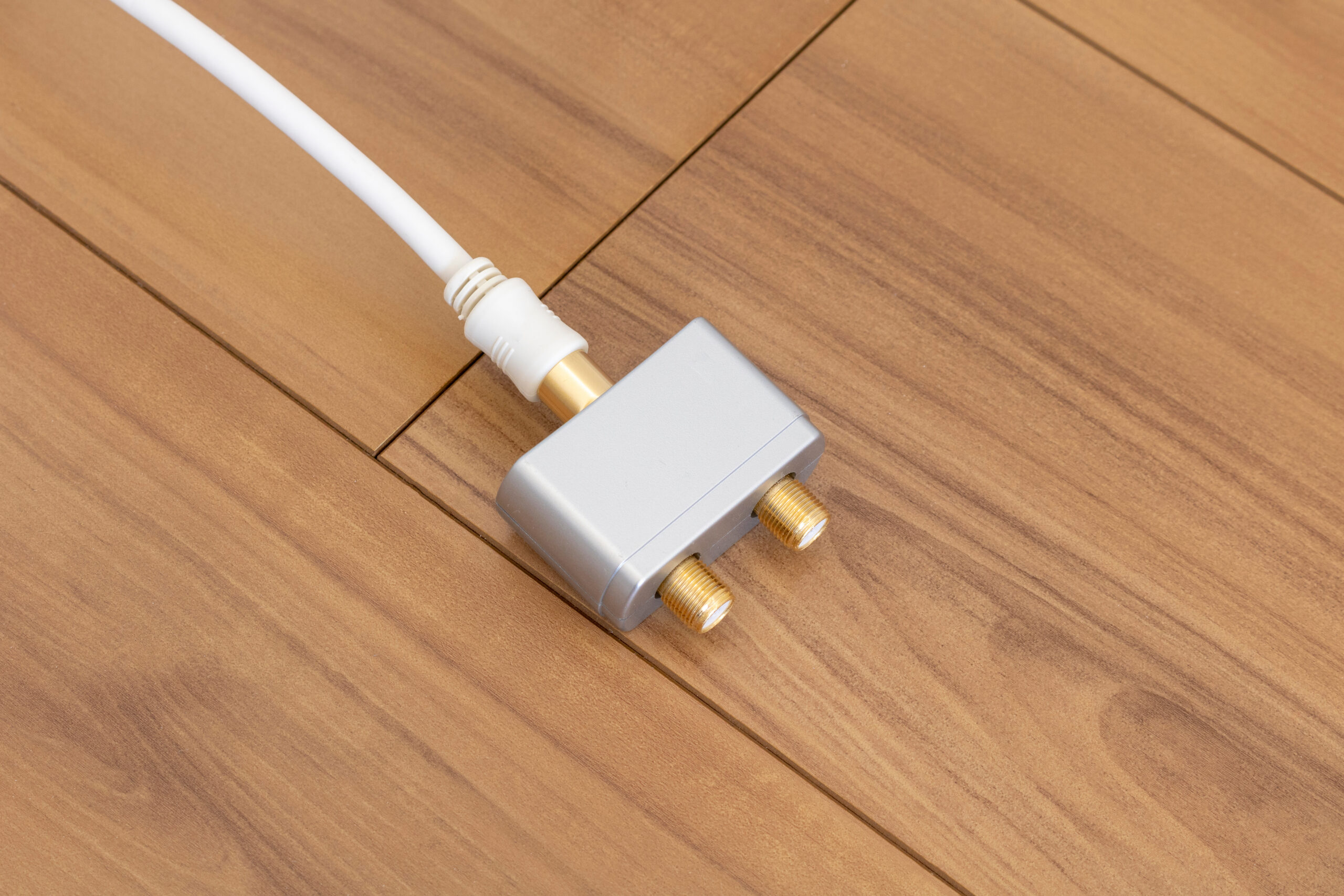 【2025年】高性能アンテナ分波器のおすすめ17選！地デジとBSを分けて快適に視聴できる高性能タイプ - ヤマダ家電情報サイト